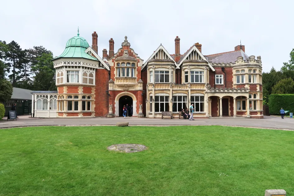 A Visitor's Introduction to Bletchley, Buckinghamshire