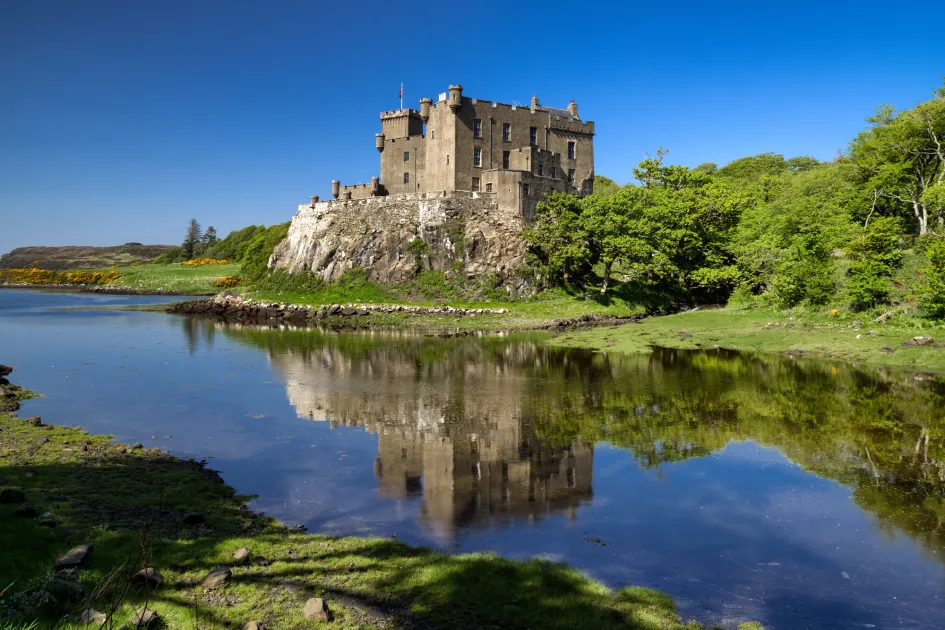 Discover Dunvegan | A Visitor's Introduction to Dunvegan