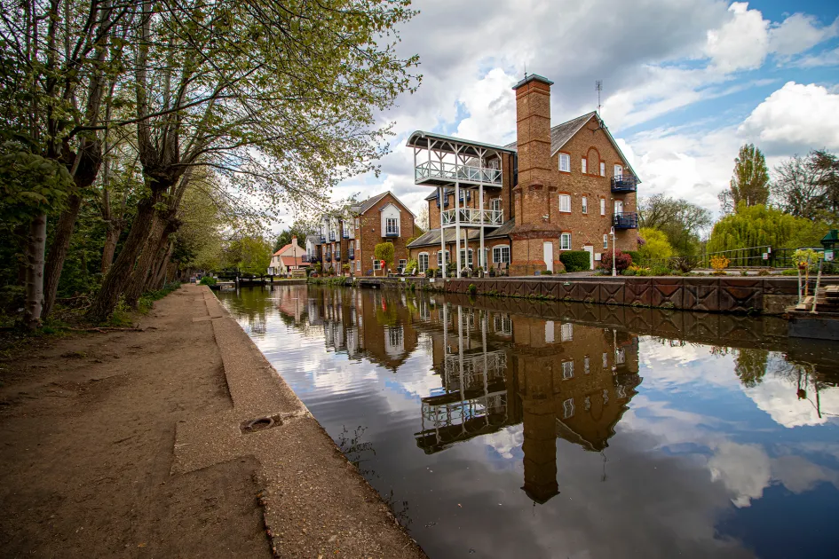 Discover Weybridge | A Visitor's Introduction to Weybridge