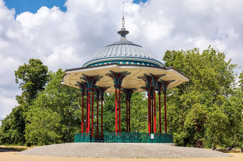 Discover Clapham | A Visitor's Introduction to Clapham