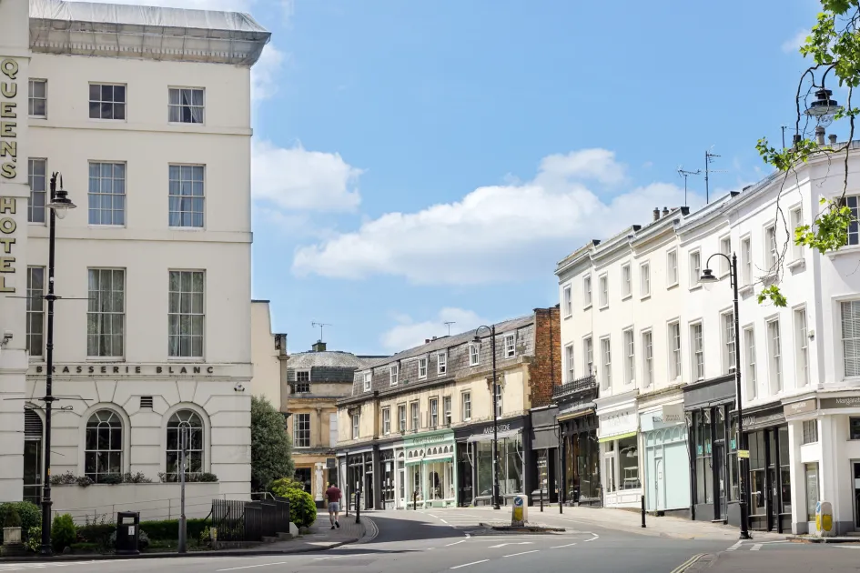 Discover Cheltenham | A Visitor's Introduction to Cheltenham