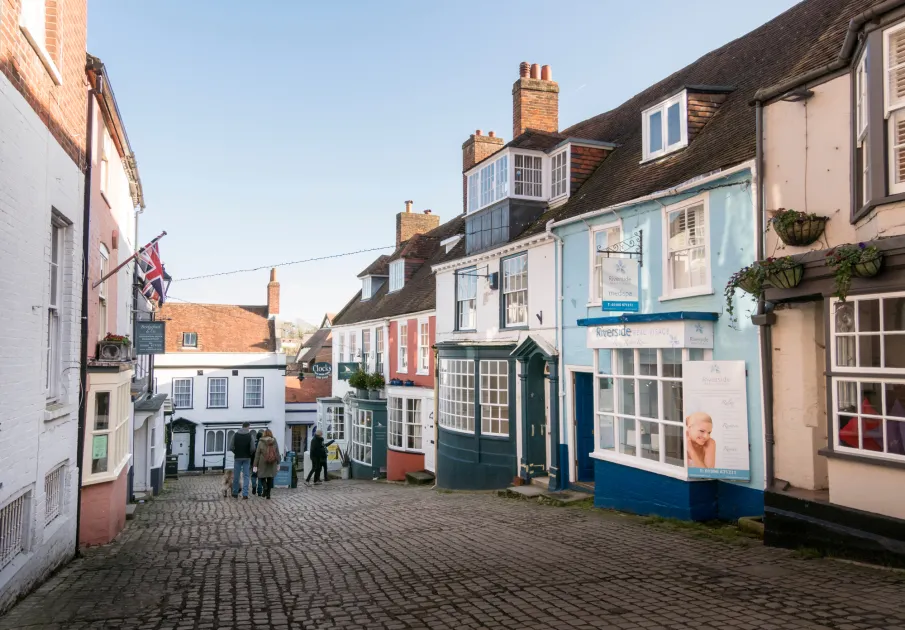 A Visitor's Introduction to Lymington
