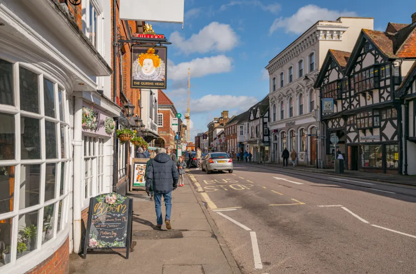 Discover Farnham | A Visitor's Introduction to Farnham