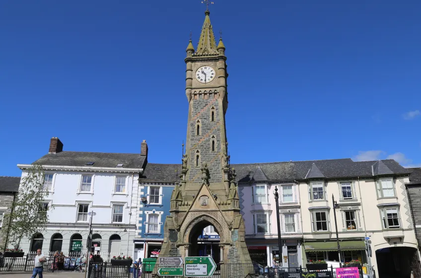 Discover Machynlleth | A Visitor's Introduction to Machynlleth