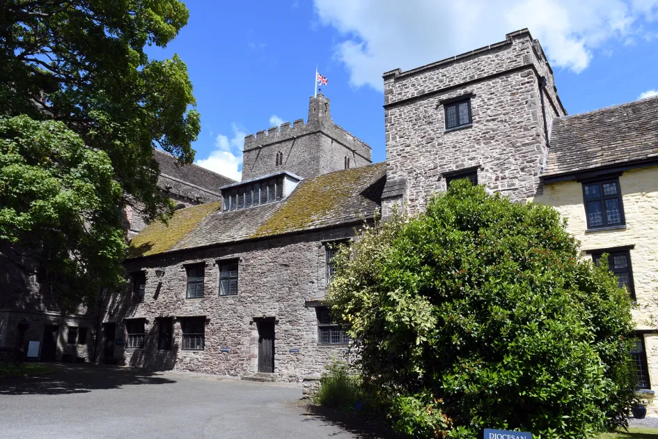 Discover Brecon | A Visitor's Introduction to Brecon