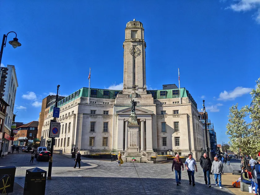 Luton | A Visitor's Introduction to Luton